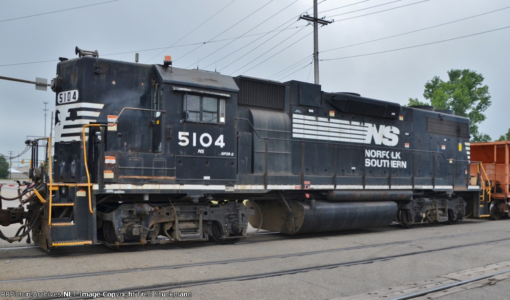 NS 5104
